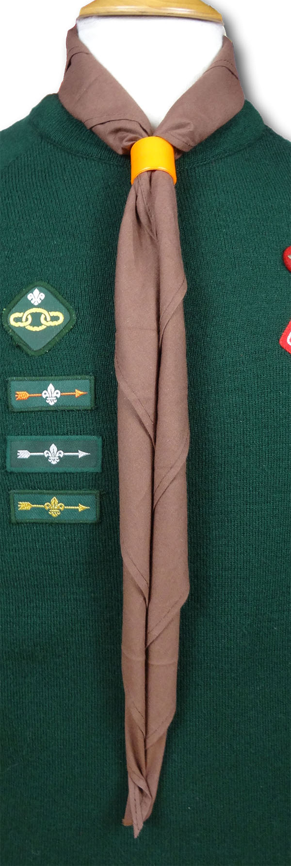 Cub & Scout Necker In Solid Brown | Albert Prendergast